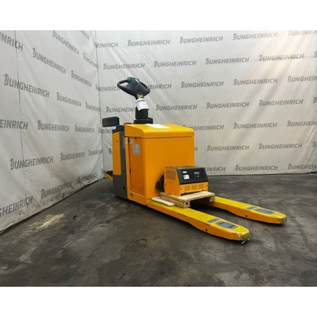Jungheinrich Stand-on Pallet Truck ERE 120n | 2,000kg Load Capacity